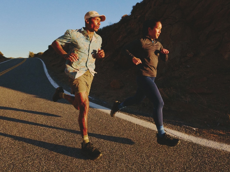 HOKA® Running Shoes for Men and Women | Official HOKA® Spain