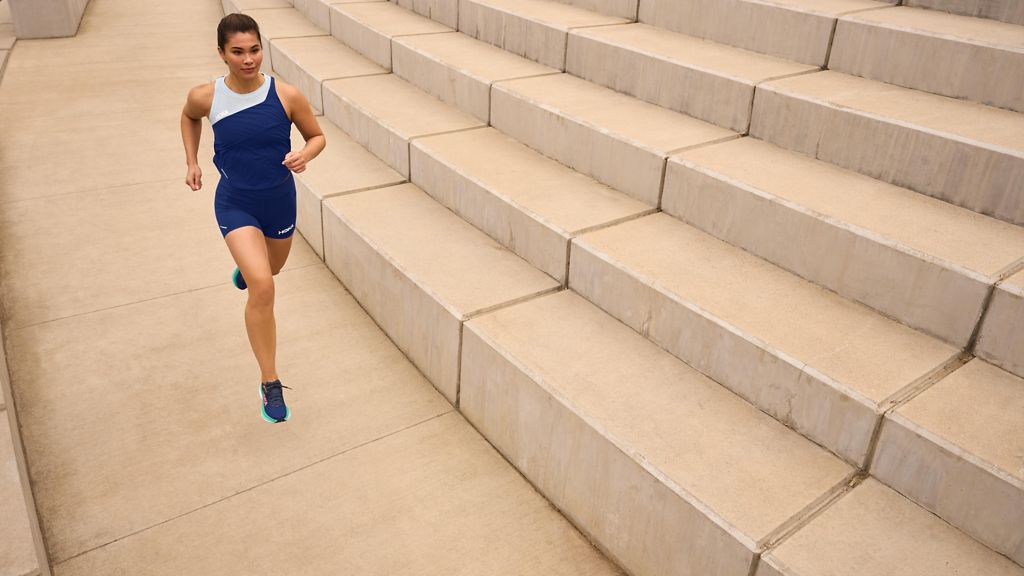 What is the best running technique | HOKA® | Malta