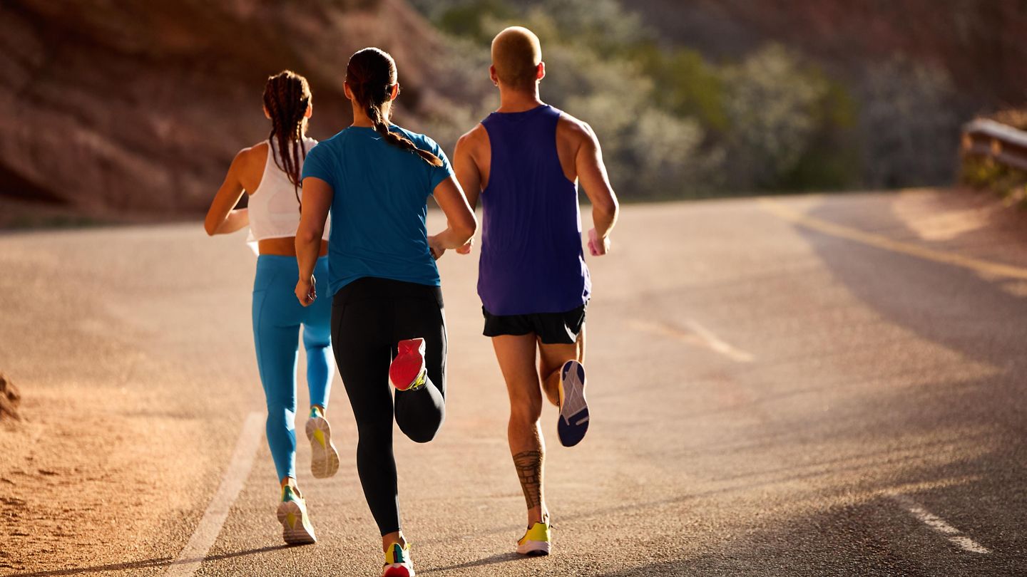 Ultra Marathon Training: The Ultimate Beginners Guide | HOKA® Blog