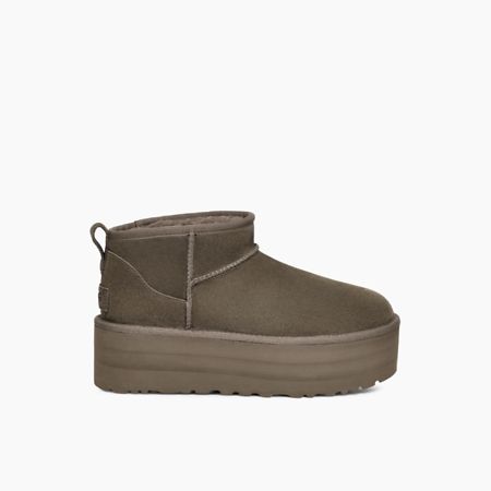Offizielle UGG® Deutschland Webseite | UGG® Stiefel, Hausschuhe & Slides