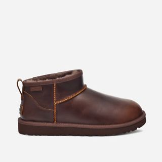 Sito Ufficiale UGG® Italia | Stivali, Pantofole e Ciabatte UGG®
