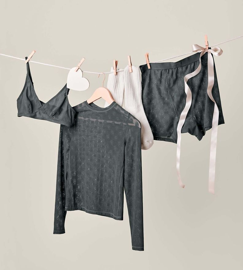 Gift Boutique: Ideas for Everyone & Any Occasion | UGG®