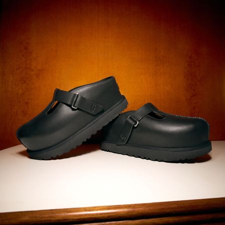 UGG® Canada Official | Boots, Slippers & Shoes | Free Shipping & Returns