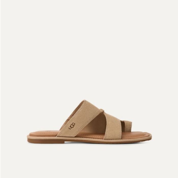 Official UGG® Hungary Website | UGG Boots, Slippers & Slides