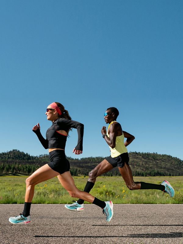 Apparel | HOKA® | United States