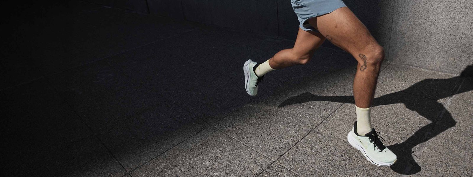 Apparel | HOKA® | United States