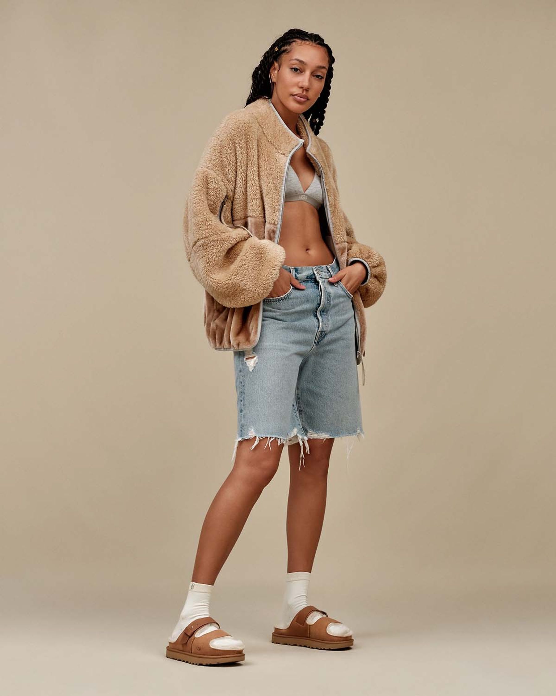 UGG® Canada Official | Boots, Slippers & Shoes | Free Shipping & Returns